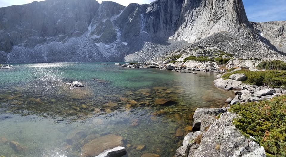 Review: Hiking Lake Angeline and Hellish Frozen Lakes